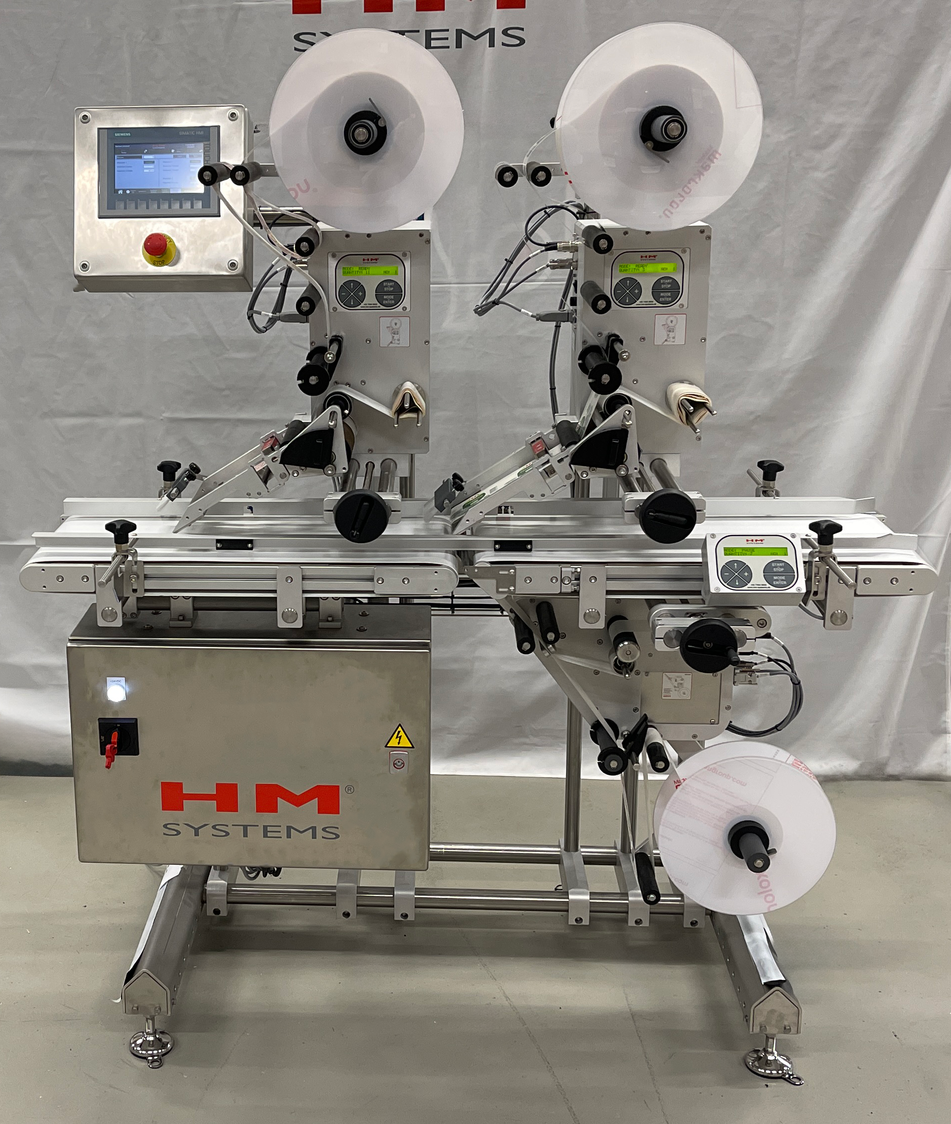 Streamlining production with automated top and bottom labelling solution